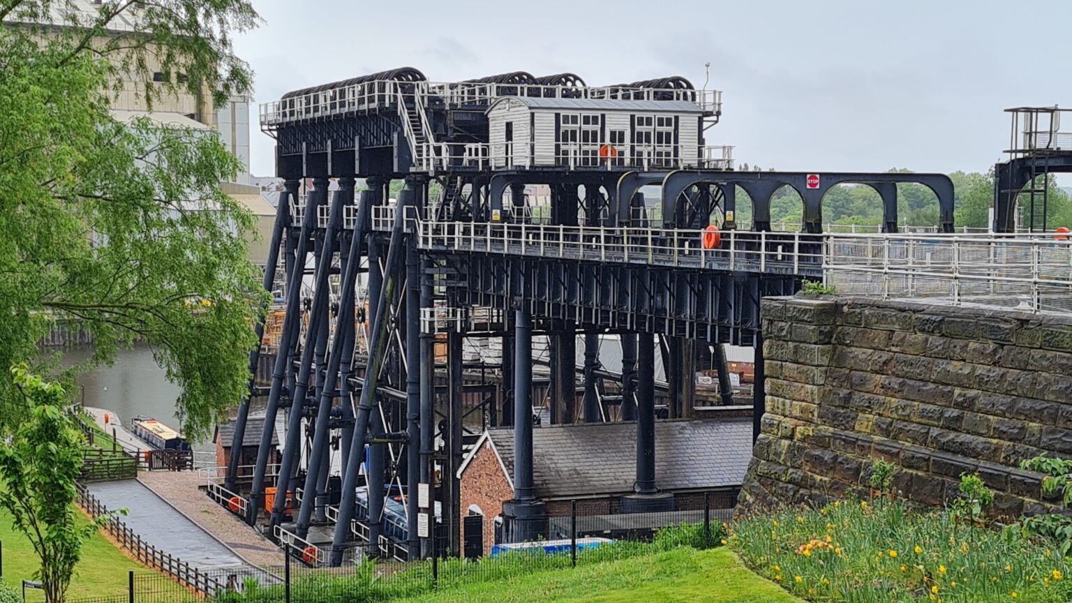 Visit the Weaver • River Weaver Navigation Society